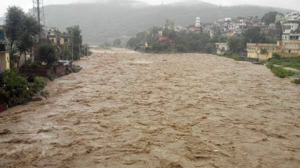 IMD issues flash flood alert for 12 J&K Districts - The Kashmir Today